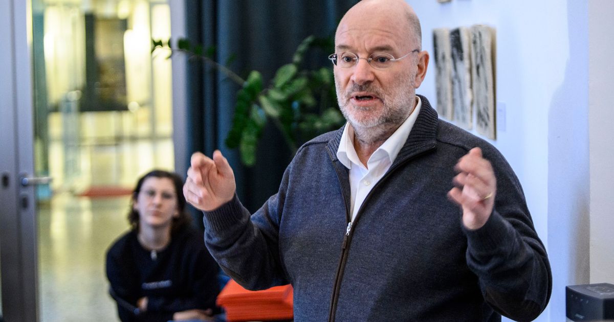 LH Mattle an neuen Museumschef Andreas Rudigier: „Mir tat’n di nemmen ...