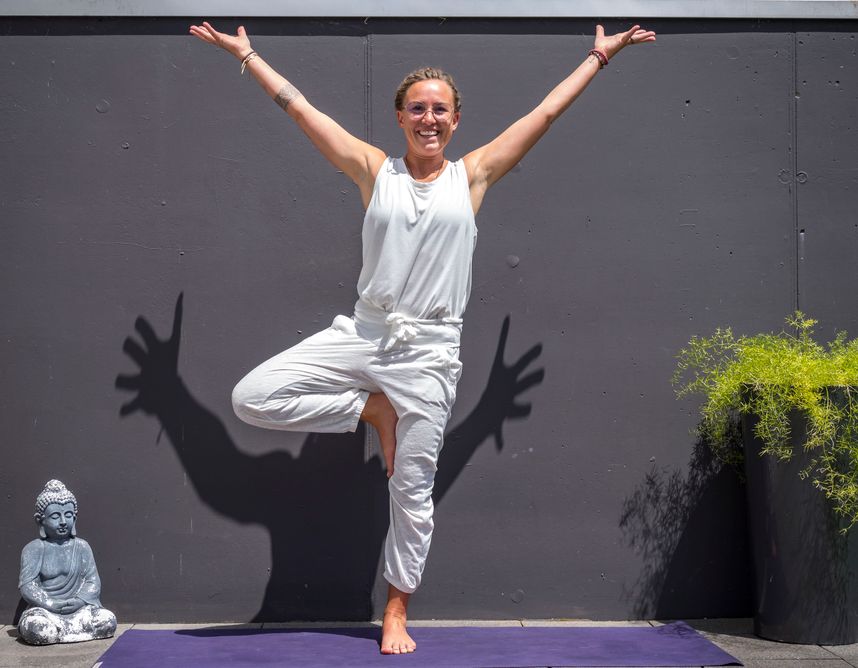 Vom Leben umarmt: Kathi Stumpf besiegte den Krebs, Yoga war ihr Anker ...