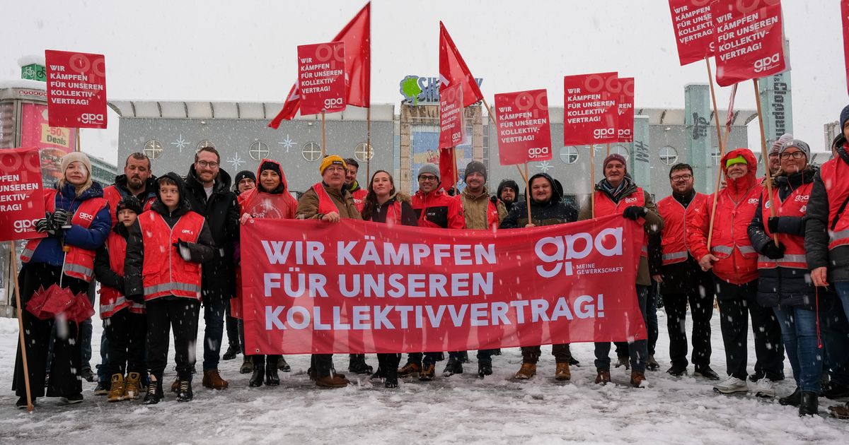 Handel-Warnstreiks am ersten Einkaufssamstag auch in Tirol | Tiroler ... Handel-Warnstreiks am ersten Einkaufssamstag auch in Tirol | Tiroler ...
