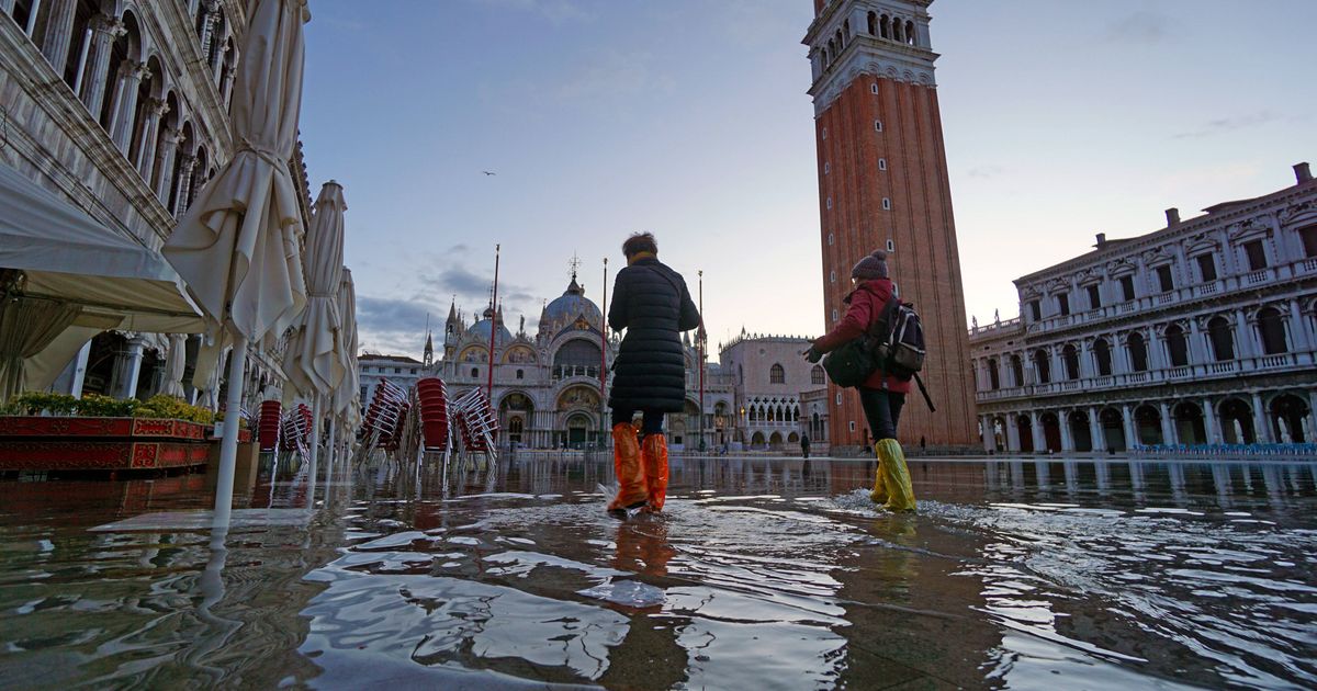 Venedig aktiviert Dammsystem MOSE gegen Hochwasser | Tiroler ...