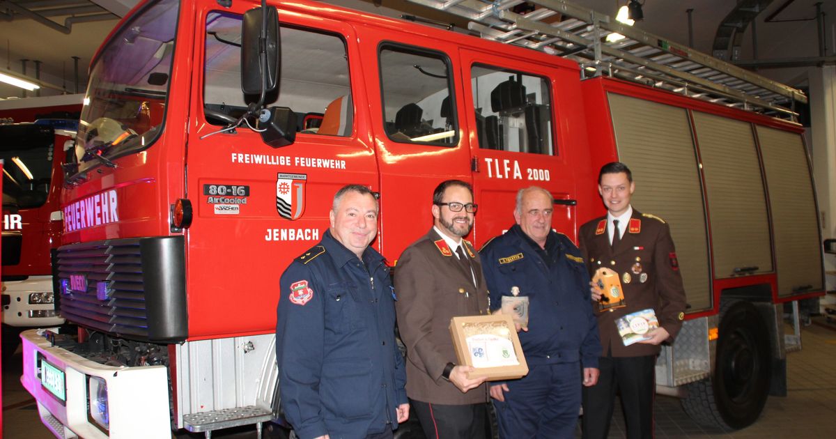 Jenbacher Wehr hilft den Kameraden in Dobrovac | Tiroler Tageszeitung ...